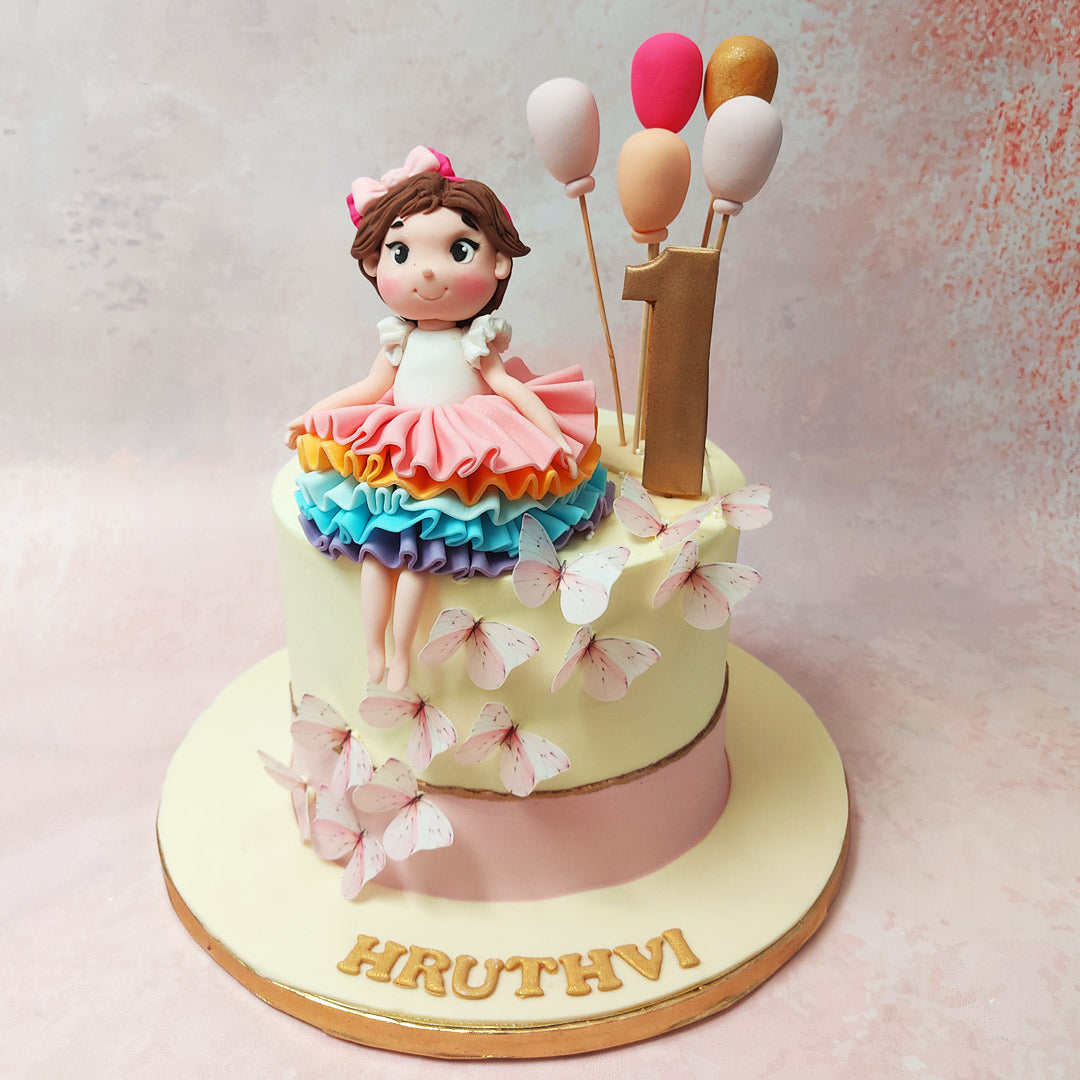 Princess 1st Birthday Cake Princesses 1st Birthday With Mini Cupcakes